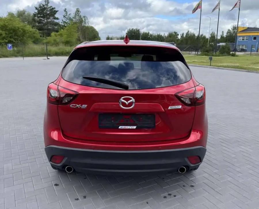 Red Mazda CX-5 2016 in Telschi, with an engine capacity of 2.20 L and mileage of 200 thousand km for 7990 €, photo 8 on AUTOMOTO.COM.LV