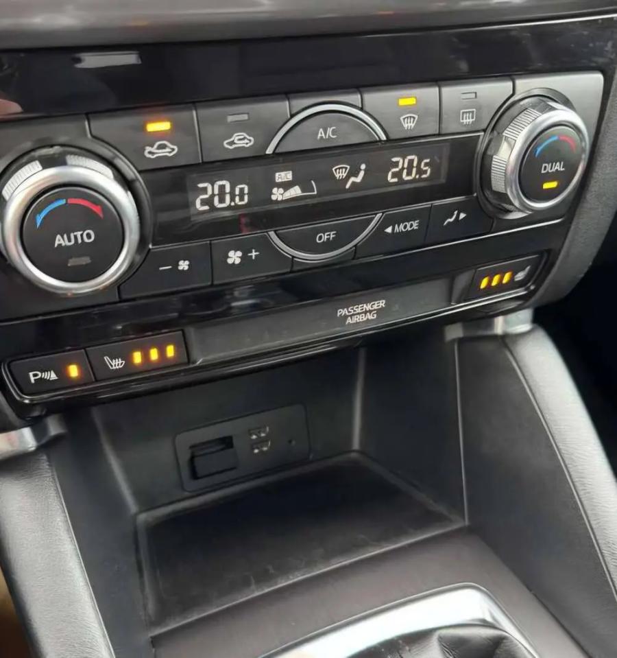 Red Mazda CX-5 2016 in Telschi, with an engine capacity of 2.20 L and mileage of 200 thousand km for 7990 €, photo 22 on AUTOMOTO.COM.LV