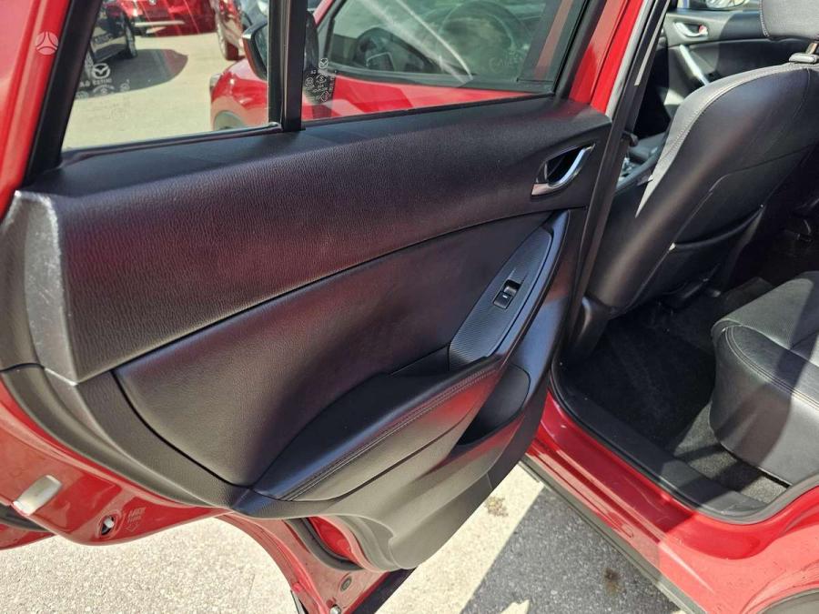 Sarkans Mazda CX-5 2016 Ukmergė, ar dzinēja tilpumu 2.19 L un nobraukumu 200 tūkst. km par 6650 €, foto 19 vietnē AUTOMOTO.COM.LV