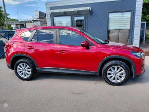 Red Mazda CX-5 2016 in Klaipeda, with an engine capacity of 2.19 L and mileage of 183 thousand km for 8999 €, photo 4 on AUTOMOTO.COM.LV