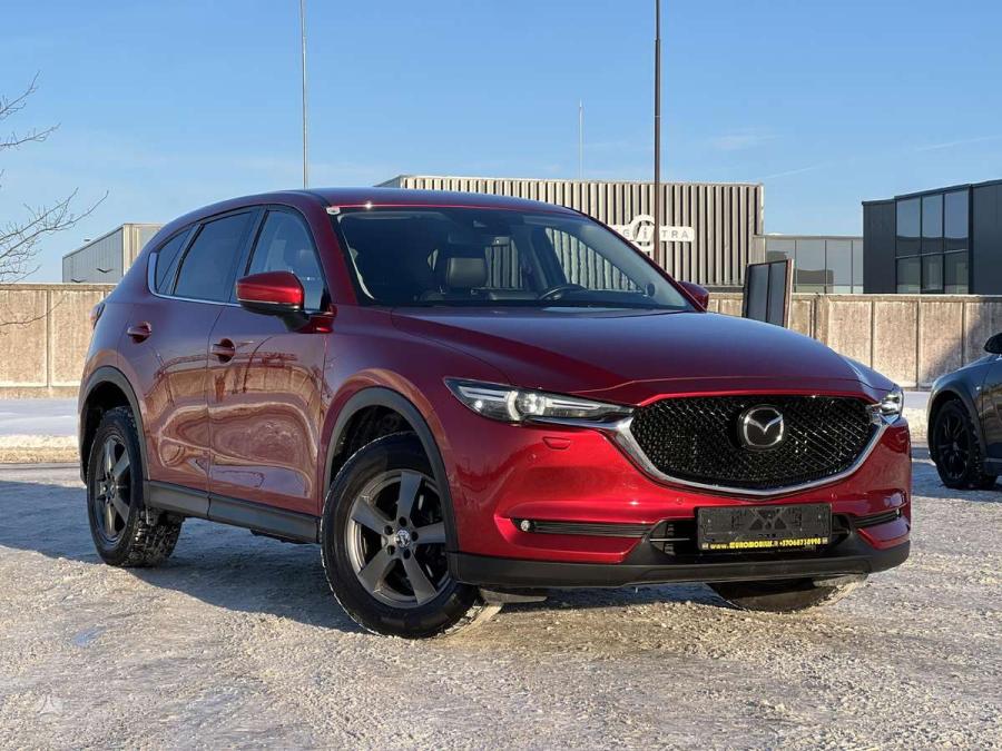 Red Mazda CX-5 2017 in Siauliai, with an engine capacity of 2.19 L and mileage of 165 thousand km for 14900 €, photo 10 on AUTOMOTO.COM.LV