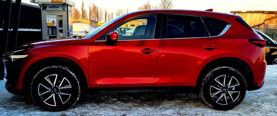 Red Mazda CX-5 2017 in Kretinga, with an engine capacity of 2.20 L and mileage of 248 thousand km for 12999 €, photo 7 on AUTOMOTO.COM.LV