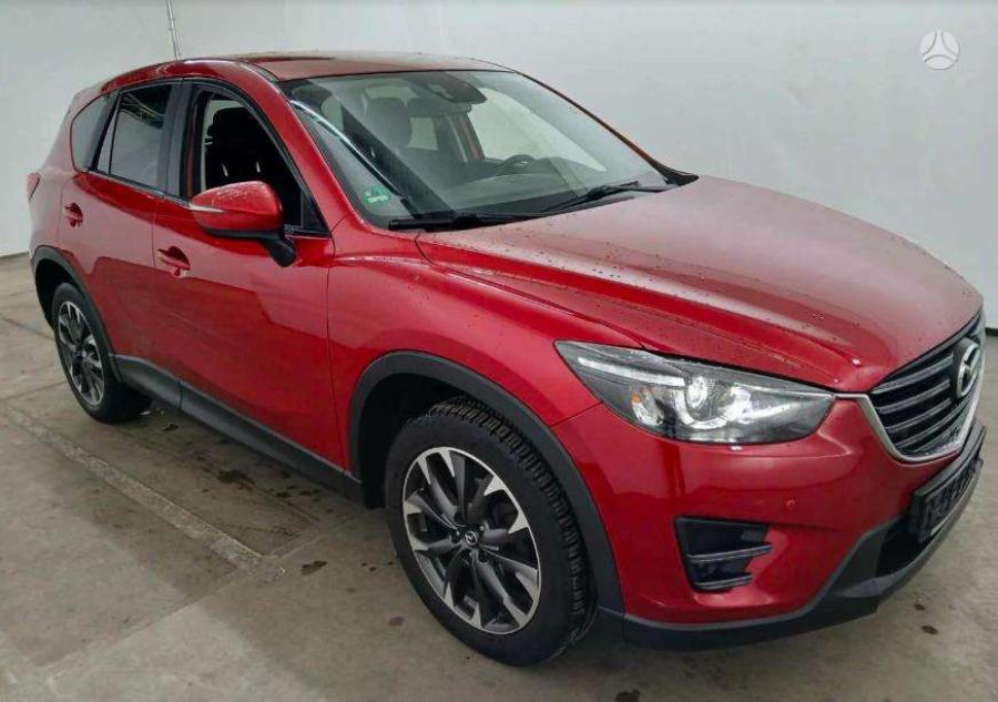 Red Mazda CX-5 2017 in Vilnius, with an engine capacity of 2.19 L and mileage of 140 thousand km for 11800 €, photo 3 on AUTOMOTO.COM.LV