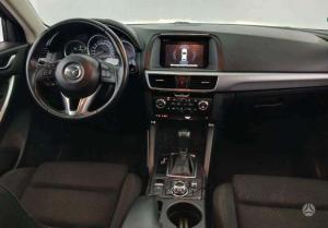 Red Mazda CX-5 2017 in Vilnius, with an engine capacity of 2.19 L and mileage of 140 thousand km for 11800 €, photo 6 on AUTOMOTO.COM.LV