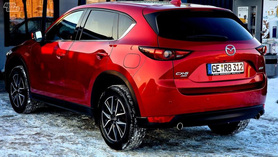 Red Mazda CX-5 2017 in Kretinga, with an engine capacity of 2.20 L and mileage of 248 thousand km for 12999 €, photo 11 on AUTOMOTO.COM.LV