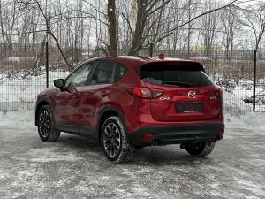 Red Mazda CX-5 2017 in Vilnius, with an engine capacity of 2.19 L and mileage of 140 thousand km for 11800 €, photo 5 on AUTOMOTO.COM.LV