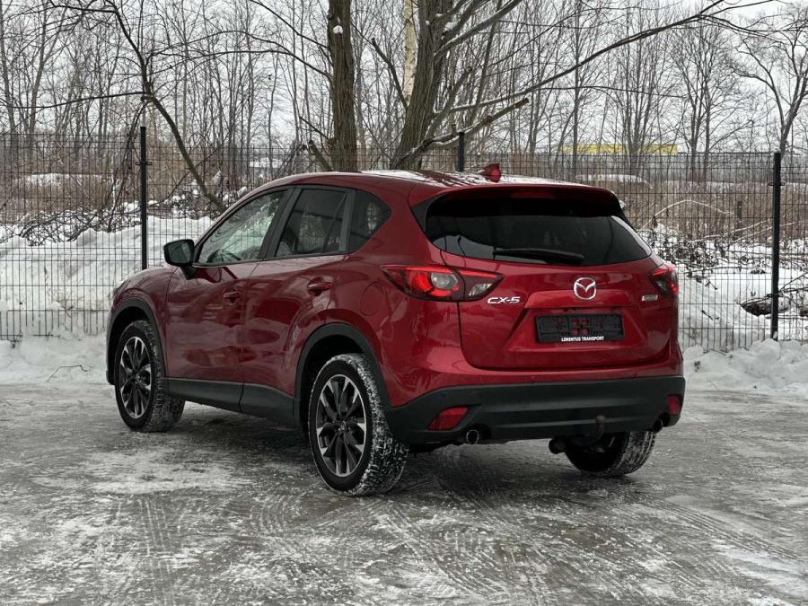 Red Mazda CX-5 2017 in Vilnius, with an engine capacity of 2.19 L and mileage of 140 thousand km for 11800 €, photo 5 on AUTOMOTO.COM.LV
