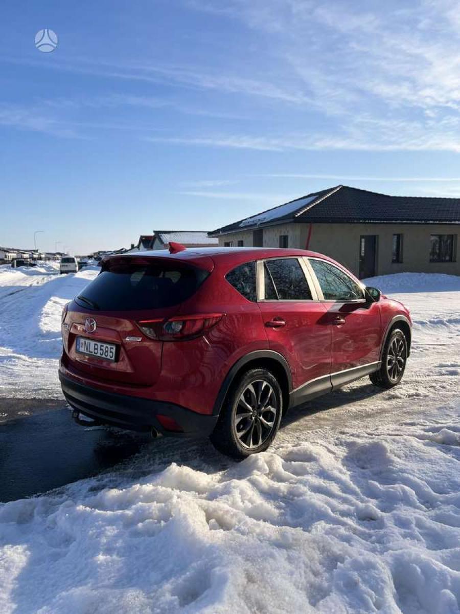 Red Mazda CX-5 2017 in Klaipeda, with an engine capacity of 2.19 L and mileage of 244 thousand km for 10500 €, photo 3 on AUTOMOTO.COM.LV