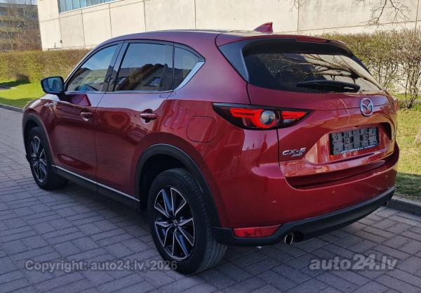 Red Mazda CX-5 2017 in Tartu, with an engine capacity of 2.20 L and mileage of 191 thousand km for 13990 €, photo 6 on AUTOMOTO.COM.LV