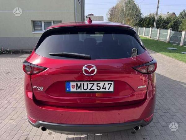 Red Mazda CX-5 2017 in Vilnius, with an engine capacity of 2.19 L and mileage of 238 thousand km for 13800 €, photo 3 on AUTOMOTO.COM.LV