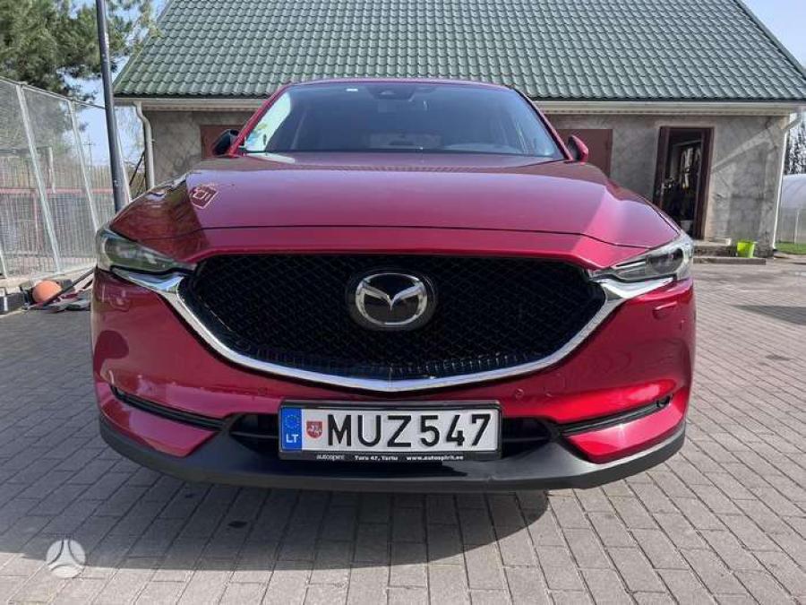 Red Mazda CX-5 2017 in Vilnius, with an engine capacity of 2.19 L and mileage of 238 thousand km for 13800 €, photo 5 on AUTOMOTO.COM.LV