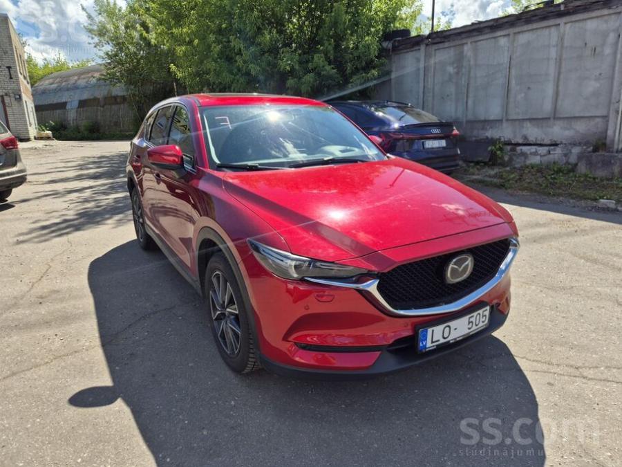 Красный Мазда СХ-5 2017 в Рига, объемом двигателя 2.20 л и пробегом 193 тыс. км за 15990 €, фото 3 на AUTOMOTO.COM.LV