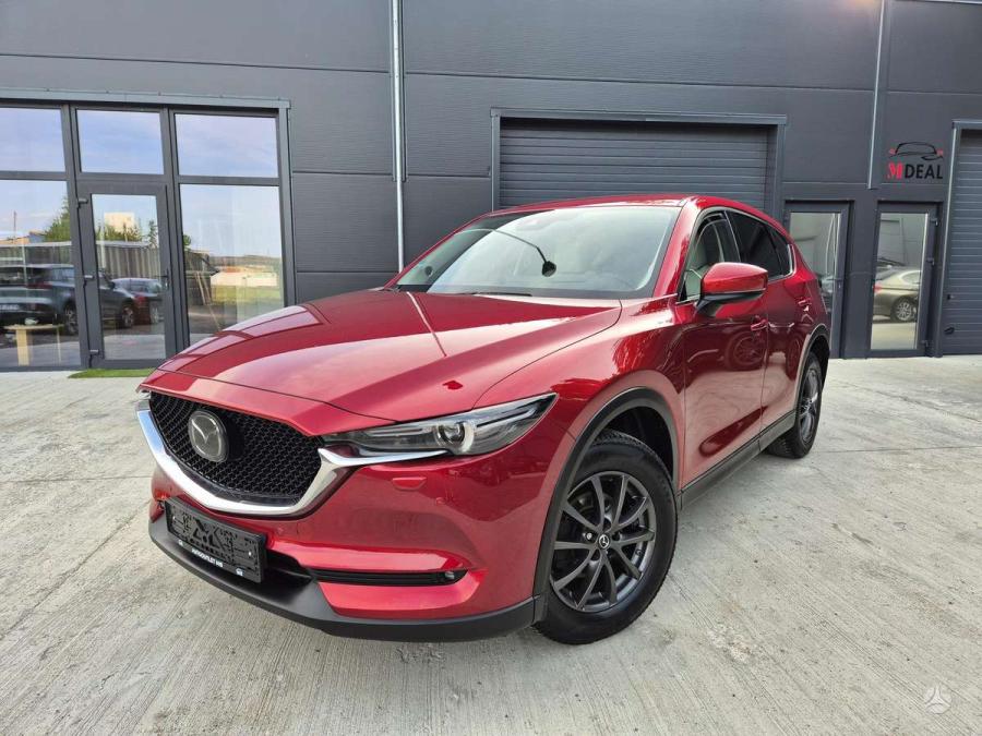Red Mazda CX-5 2017 in Utena, with an engine capacity of 2.19 L and mileage of 205 thousand km for 13490 €, photo 1 on AUTOMOTO.COM.LV