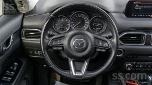 Red Mazda CX-5 2017 in Riga, with an engine capacity of 2.20 L and mileage of 193 thousand km for 15990 €, photo 15 on AUTOMOTO.COM.LV