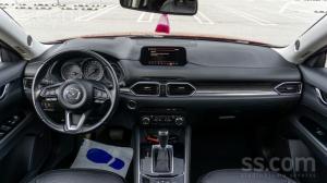 Red Mazda CX-5 2017 in Riga, with an engine capacity of 2.20 L and mileage of 193 thousand km for 14590 €, photo 13 on AUTOMOTO.COM.LV
