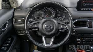 Red Mazda CX-5 2017 in Riga, with an engine capacity of 2.20 L and mileage of 193 thousand km for 14590 €, photo 15 on AUTOMOTO.COM.LV