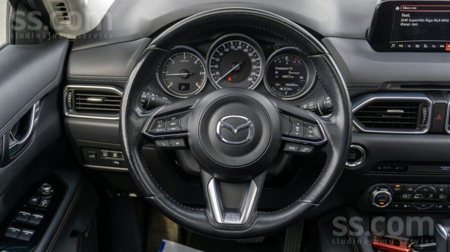 Red Mazda CX-5 2017 in Riga, with an engine capacity of 2.20 L and mileage of 193 thousand km for 14590 €, photo 15 on AUTOMOTO.COM.LV