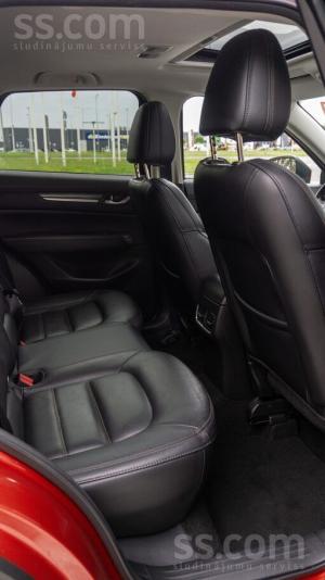 Red Mazda CX-5 2017 in Riga, with an engine capacity of 2.20 L and mileage of 193 thousand km for 14590 €, photo 33 on AUTOMOTO.COM.LV