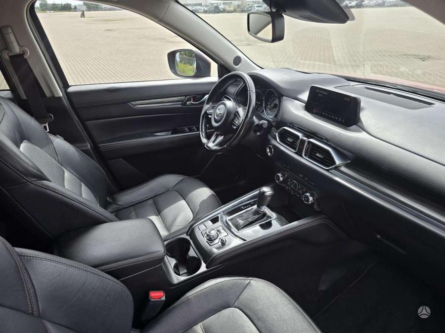 Sarkans Mazda CX-5 2017 Marijampole, ar dzinēja tilpumu 2.19 L un nobraukumu 154 tūkst. km par 12800 €, foto 14 vietnē AUTOMOTO.COM.LV