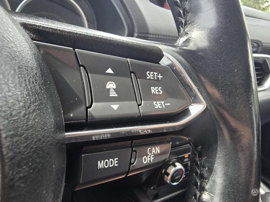 Sarkans Mazda CX-5 2017 Marijampole, ar dzinēja tilpumu 2.19 L un nobraukumu 154 tūkst. km par 12800 €, foto 23 vietnē AUTOMOTO.COM.LV