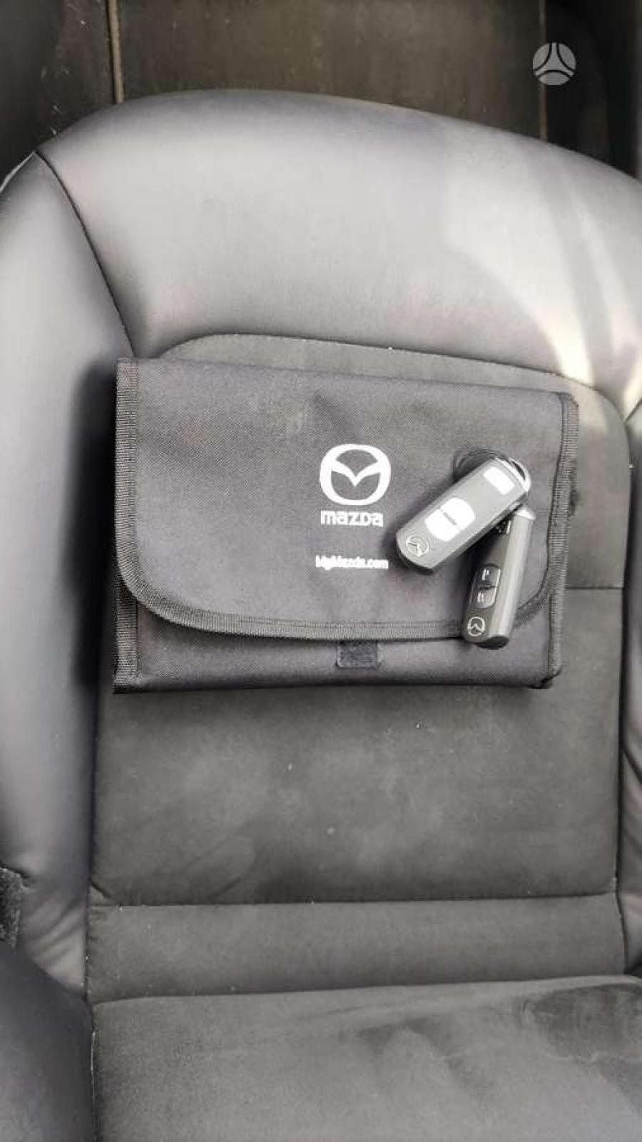 Red Mazda CX-5 2017 in Klaipeda, with an engine capacity of 2.49 L and mileage of 126 thousand km for 14790 €, photo 21 on AUTOMOTO.COM.LV
