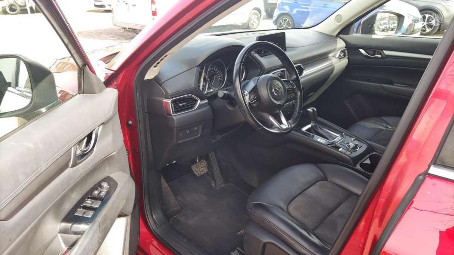 Red Mazda CX-5 2017 in Klaipeda, with an engine capacity of 2.49 L and mileage of 126 thousand km for 14790 €, photo 22 on AUTOMOTO.COM.LV