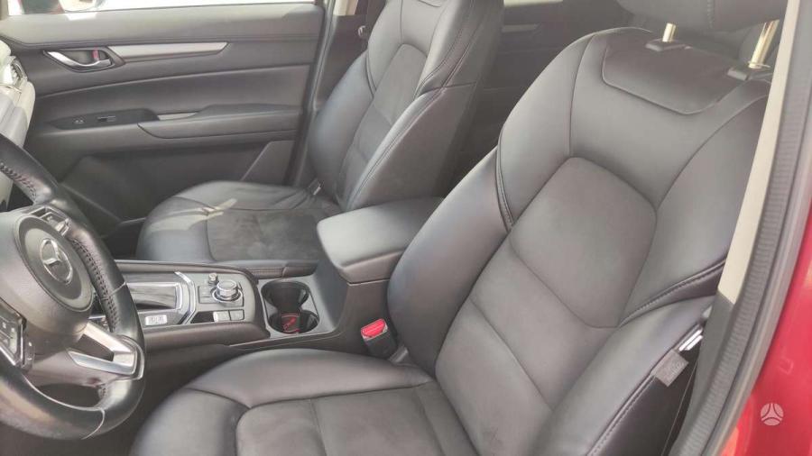 Red Mazda CX-5 2017 in Klaipeda, with an engine capacity of 2.49 L and mileage of 126 thousand km for 14790 €, photo 23 on AUTOMOTO.COM.LV