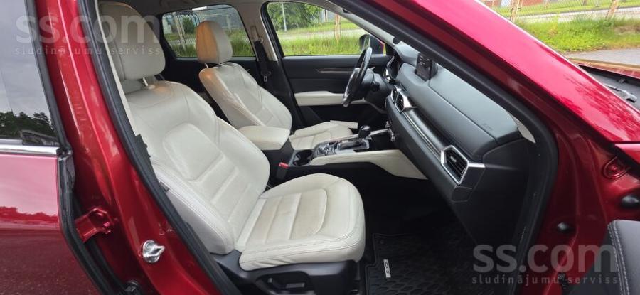 Sarkans Mazda CX-5 2018 Valmiera, ar dzinēja tilpumu 2.50 L un nobraukumu 150 tūkst. km par 18500 €, foto 12 vietnē AUTOMOTO.COM.LV