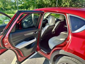 Red Mazda CX-5 2018 in Kaunas, with an engine capacity of 2.00 L and mileage of 145 thousand km for 18499 €, photo 9 on AUTOMOTO.COM.LV