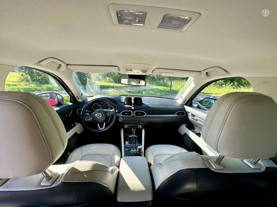 Red Mazda CX-5 2018 in Kaunas, with an engine capacity of 2.00 L and mileage of 145 thousand km for 18499 €, photo 13 on AUTOMOTO.COM.LV