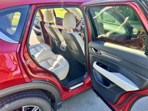 Red Mazda CX-5 2018 in Kaunas, with an engine capacity of 2.00 L and mileage of 145 thousand km for 18499 €, photo 15 on AUTOMOTO.COM.LV