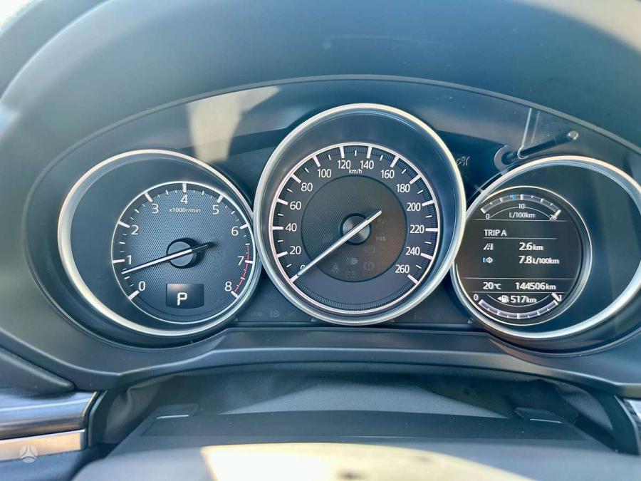 Red Mazda CX-5 2018 in Kaunas, with an engine capacity of 2.00 L and mileage of 145 thousand km for 18499 €, photo 16 on AUTOMOTO.COM.LV
