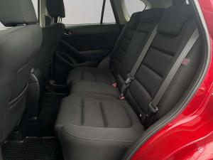 Red Mazda CX-5 2018 in Vilnius, with an engine capacity of 2.20 L and mileage of 58 thousand km for 13999 €, photo 10 on AUTOMOTO.COM.LV