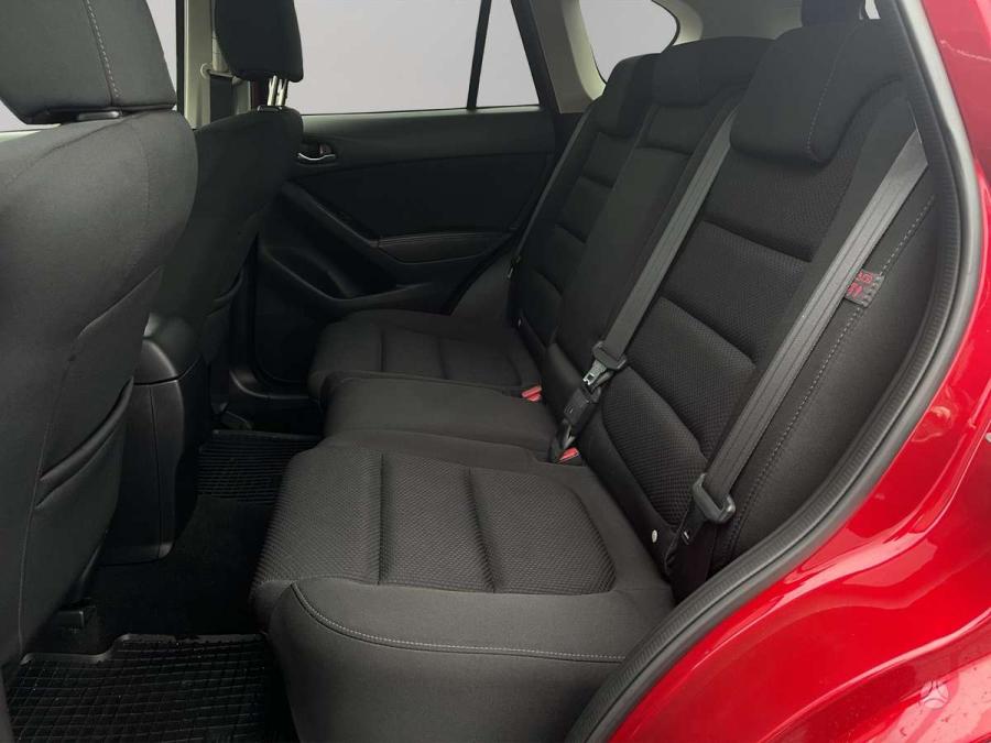 Red Mazda CX-5 2018 in Vilnius, with an engine capacity of 2.20 L and mileage of 58 thousand km for 13999 €, photo 10 on AUTOMOTO.COM.LV