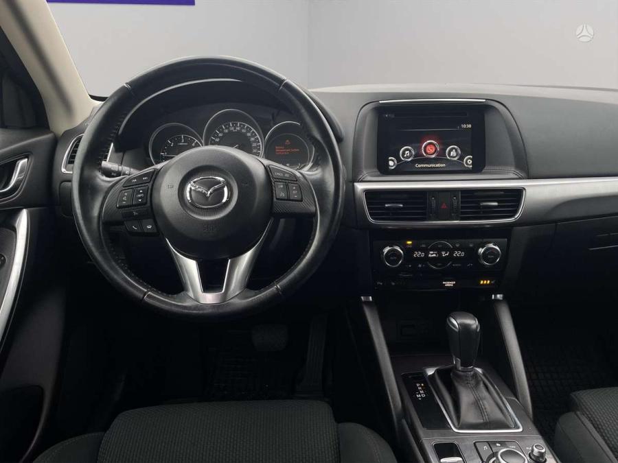 Red Mazda CX-5 2018 in Vilnius, with an engine capacity of 2.20 L and mileage of 58 thousand km for 13999 €, photo 13 on AUTOMOTO.COM.LV