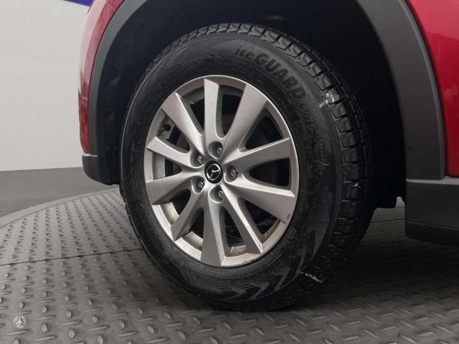 Red Mazda CX-5 2018 in Vilnius, with an engine capacity of 2.20 L and mileage of 58 thousand km for 13999 €, photo 20 on AUTOMOTO.COM.LV