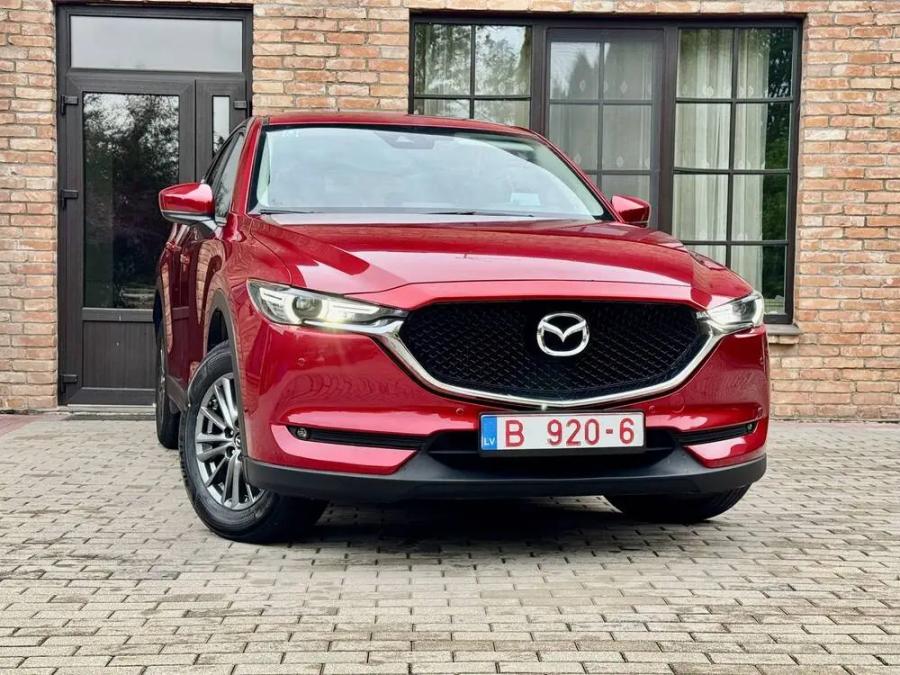 Red Mazda CX-5 2018 in Jelgava, with an engine capacity of 2.20 L and mileage of 191 thousand km for 15500 €, photo 3 on AUTOMOTO.COM.LV