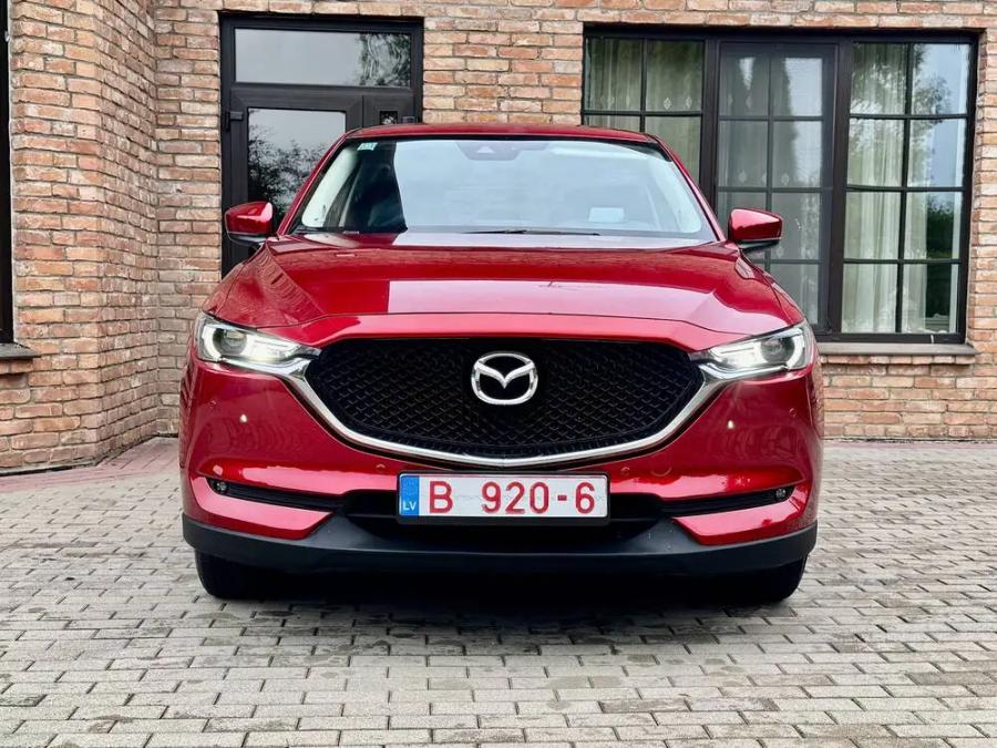 Red Mazda CX-5 2018 in Jelgava, with an engine capacity of 2.20 L and mileage of 191 thousand km for 15500 €, photo 4 on AUTOMOTO.COM.LV