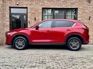 Red Mazda CX-5 2018 in Jelgava, with an engine capacity of 2.20 L and mileage of 191 thousand km for 15500 €, photo 8 on AUTOMOTO.COM.LV
