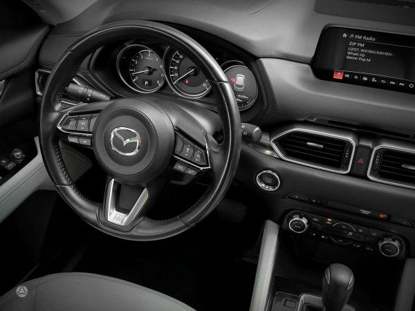 Red Mazda CX-5 2018 in Kaunas, with an engine capacity of 2.00 L and mileage of 146 thousand km for 19200 €, photo 9 on AUTOMOTO.COM.LV
