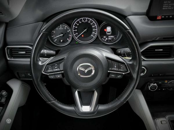 Red Mazda CX-5 2018 in Kaunas, with an engine capacity of 2.00 L and mileage of 146 thousand km for 19200 €, photo 10 on AUTOMOTO.COM.LV