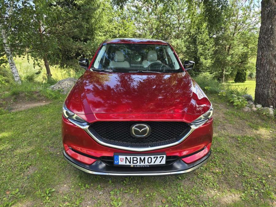 Red Mazda CX-5 2018 in Vilnius, with an engine capacity of 2.20 L and mileage of 190 thousand km for 16500 €, photo 4 on AUTOMOTO.COM.LV