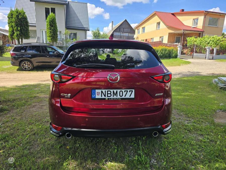 Red Mazda CX-5 2018 in Vilnius, with an engine capacity of 2.20 L and mileage of 190 thousand km for 16500 €, photo 8 on AUTOMOTO.COM.LV