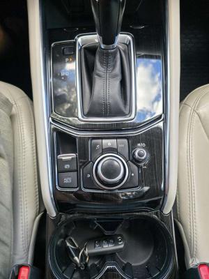 Red Mazda CX-5 2018 in Vilnius, with an engine capacity of 2.20 L and mileage of 190 thousand km for 16500 €, photo 27 on AUTOMOTO.COM.LV