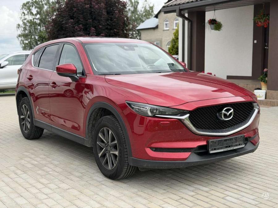 Red Mazda CX-5 2018 in Marijampole, with an engine capacity of 2.19 L and mileage of 300 thousand km for 7400 €, photo 3 on AUTOMOTO.COM.LV