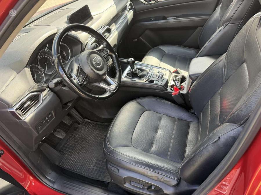 Red Mazda CX-5 2018 in Marijampole, with an engine capacity of 2.19 L and mileage of 300 thousand km for 7400 €, photo 6 on AUTOMOTO.COM.LV