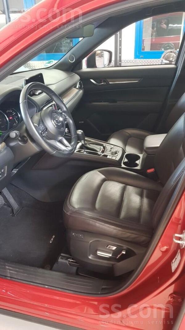 Red Mazda CX-5 2019 in Tukums, with an engine capacity of 2.20 L and mileage of 156 thousand km for 17900 €, photo 3 on AUTOMOTO.COM.LV