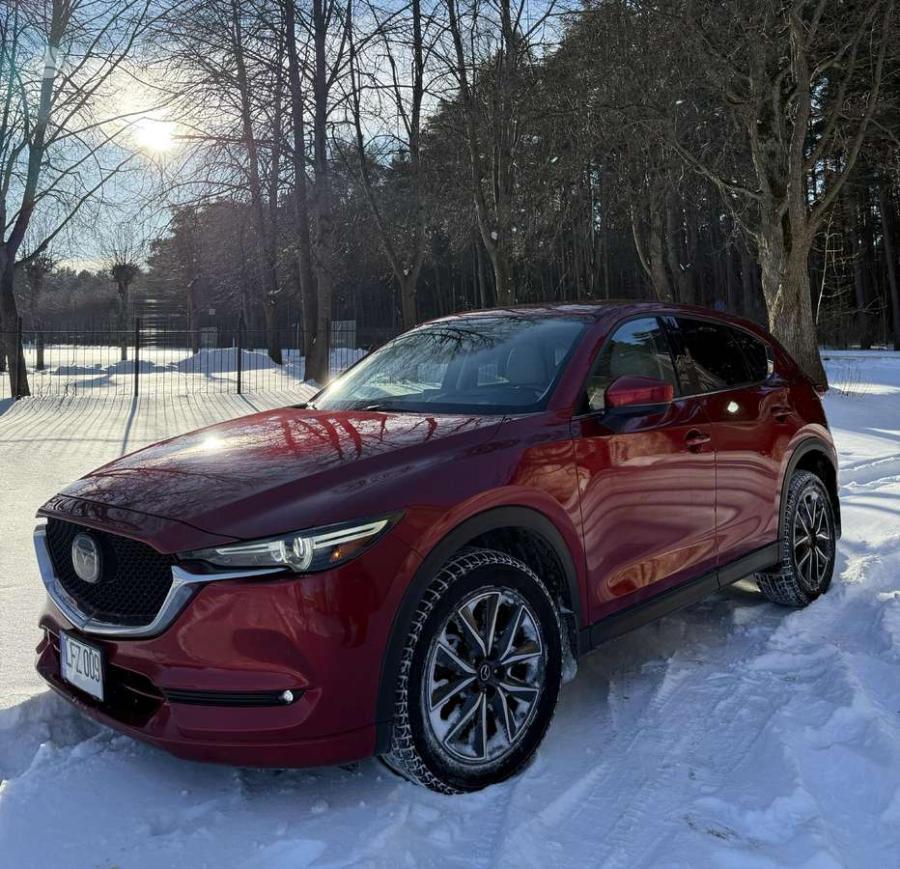 Red Mazda CX-5 2019 in Kaunas, with an engine capacity of 2.49 L and mileage of 117 thousand km for 16000 €, photo 3 on AUTOMOTO.COM.LV