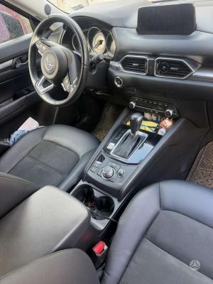 Sarkans Mazda CX-5 2019 Viļņa, ar dzinēja tilpumu 2.49 L un nobraukumu 53 tūkst. km par 19200 €, foto 5 vietnē AUTOMOTO.COM.LV
