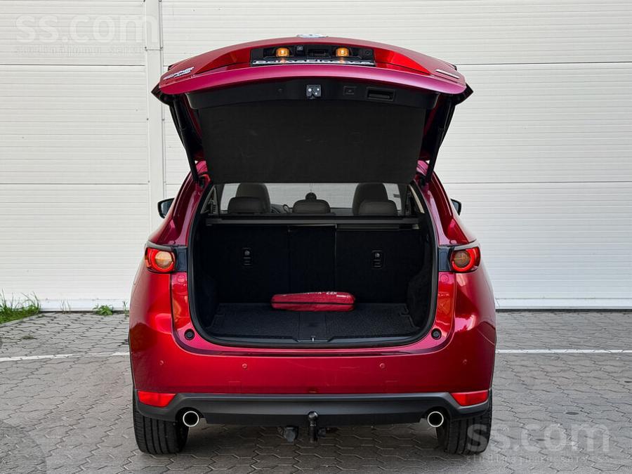 Red Mazda CX-5 2019 in Riga, with an engine capacity of 2.20 L and mileage of 0 thousand km for 17490 €, photo 9 on AUTOMOTO.COM.LV